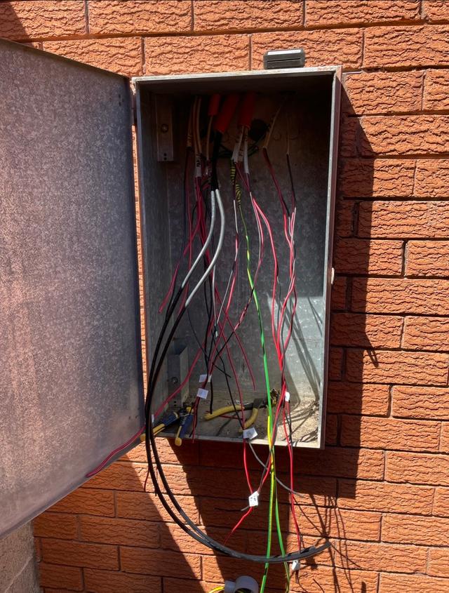 Best Residential and Commercial local Electrician in Sydney